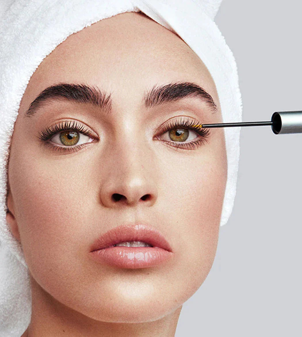 RevitaLash avant après : résultats visibles dès 4 semaines | BrowLab